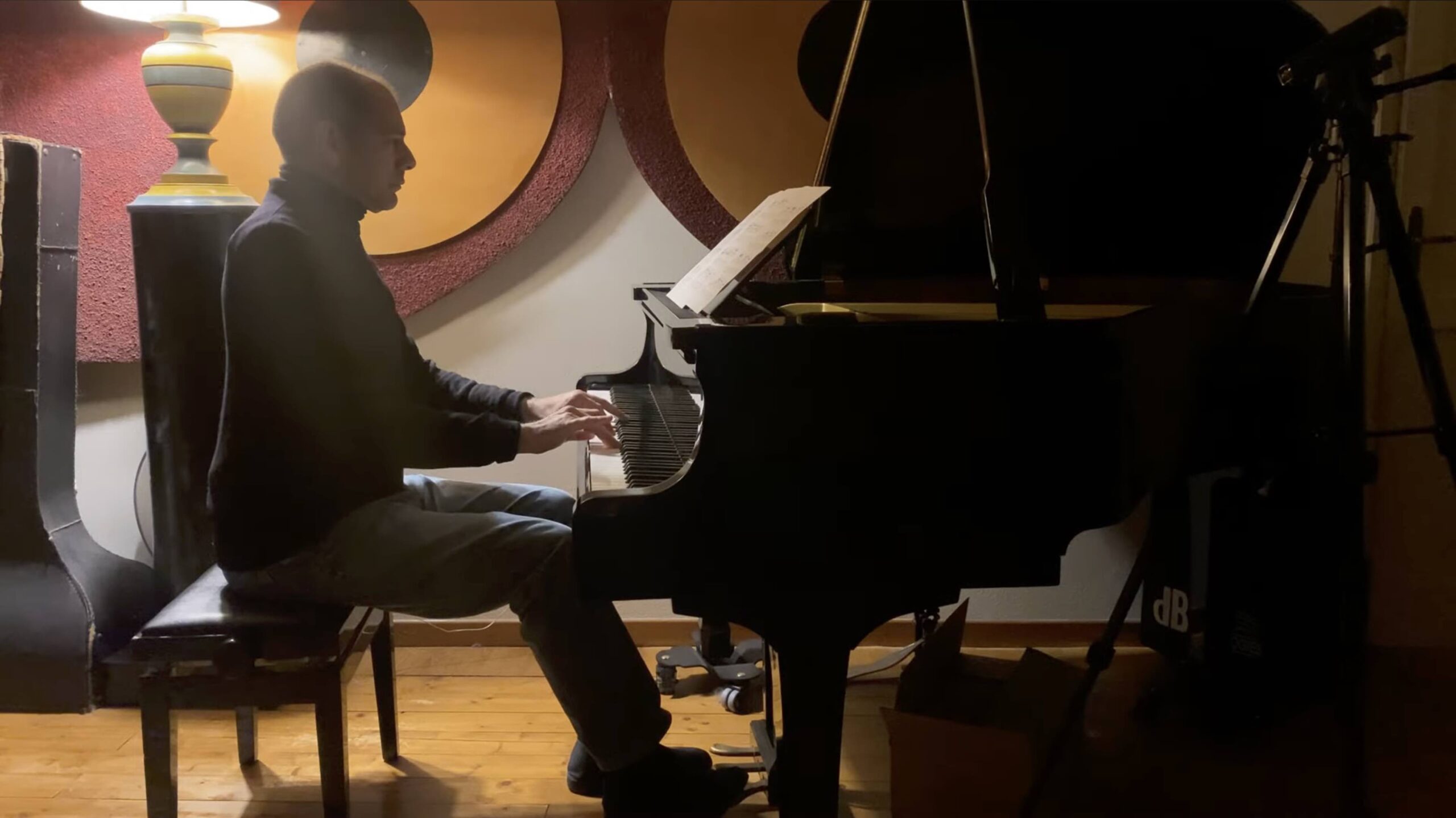 Matteo Ramon Arevalos Satie: Gnossienne No. 5 - Tunitemusic